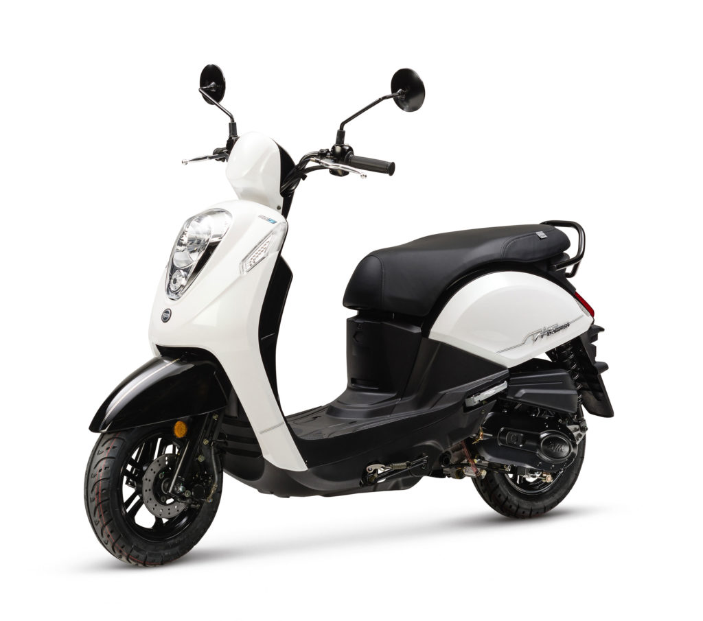 Sym Mio 4T 50i Euro 5 Perry Scooters Haarlem sym-mio-4t-50i-euro-5-perry-scooters-haarlem