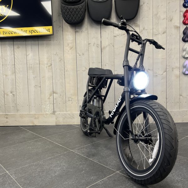Knaap Bikes - Perry Scooters Haarlem
