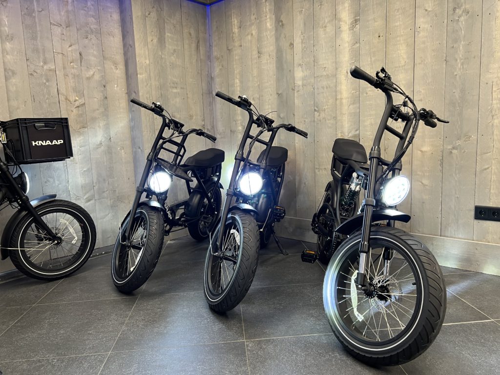 E-BIKE KNAAP URBAN FATBIKE RTD xEDITION - Perry Scooters Haarlem